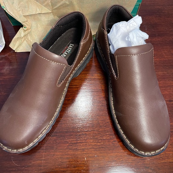 Eastland | Shoes | Eastland Shoe Womens Newport Slipon Flats | Poshmark